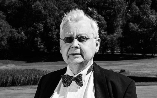 Олег Табаков