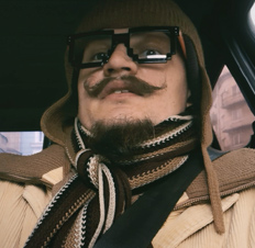 Антон Сухарев