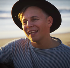 Илья Лагутенко