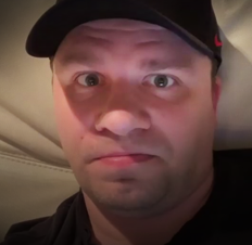 Вечернее караоке 