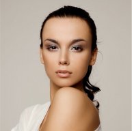 Иконка канала Наращивание ресниц: эффект и уход