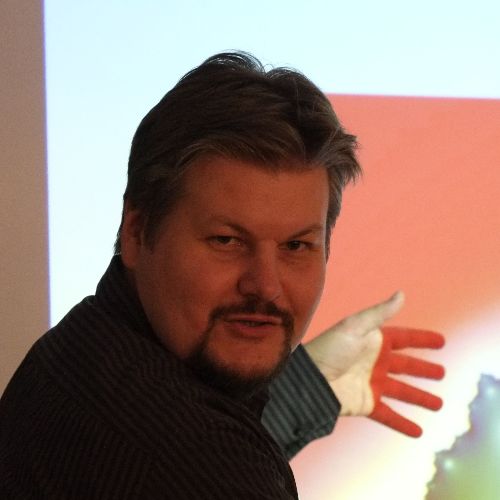 Иконка канала Vladlen Timorin
