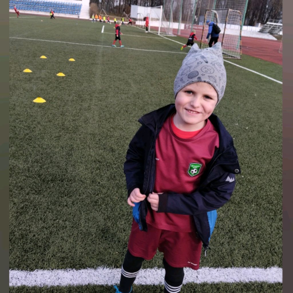 Denchik на RUTUBE: 1 видео – смотреть онлайн и бесплатно (31048599)