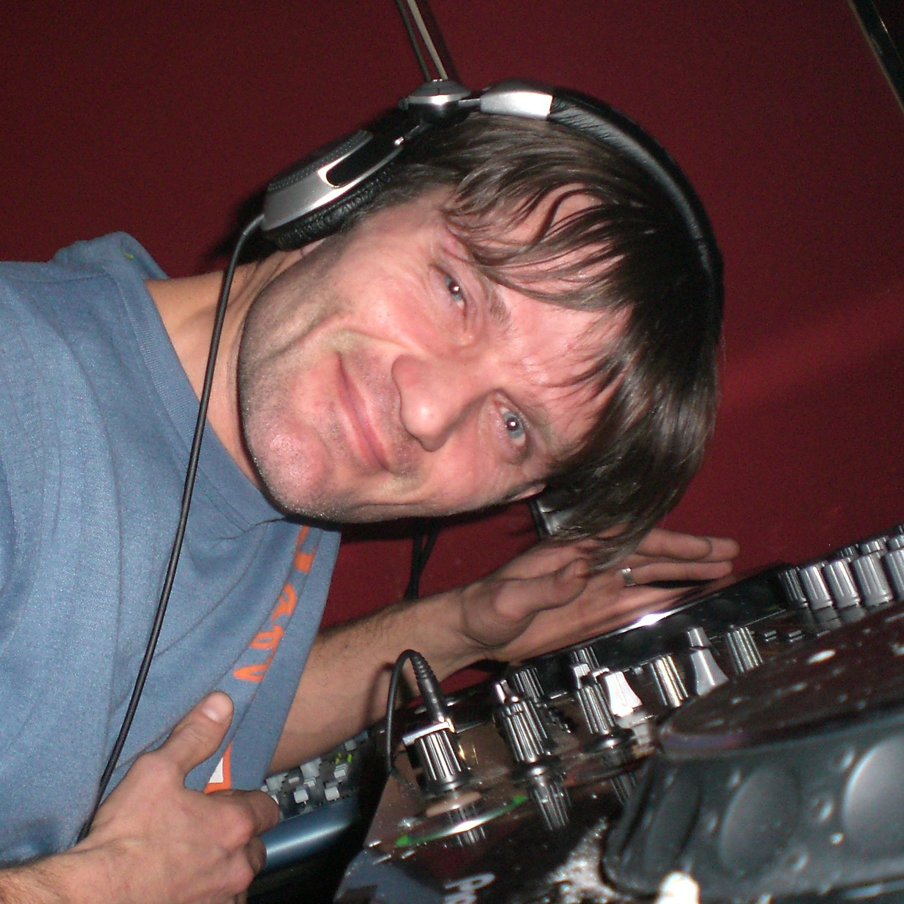 Studio MusicBox_23 на RUTUBE: 2 видео – смотреть онлайн и бесплатно (31648149)