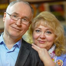 Иконка канала Брусника Пикчерз