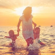 Иконка канала мама на Море