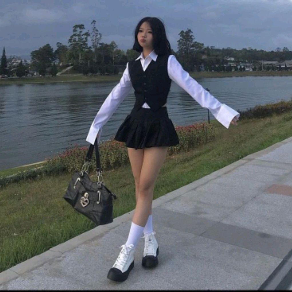 Иконка канала Korean vlog🎀✨