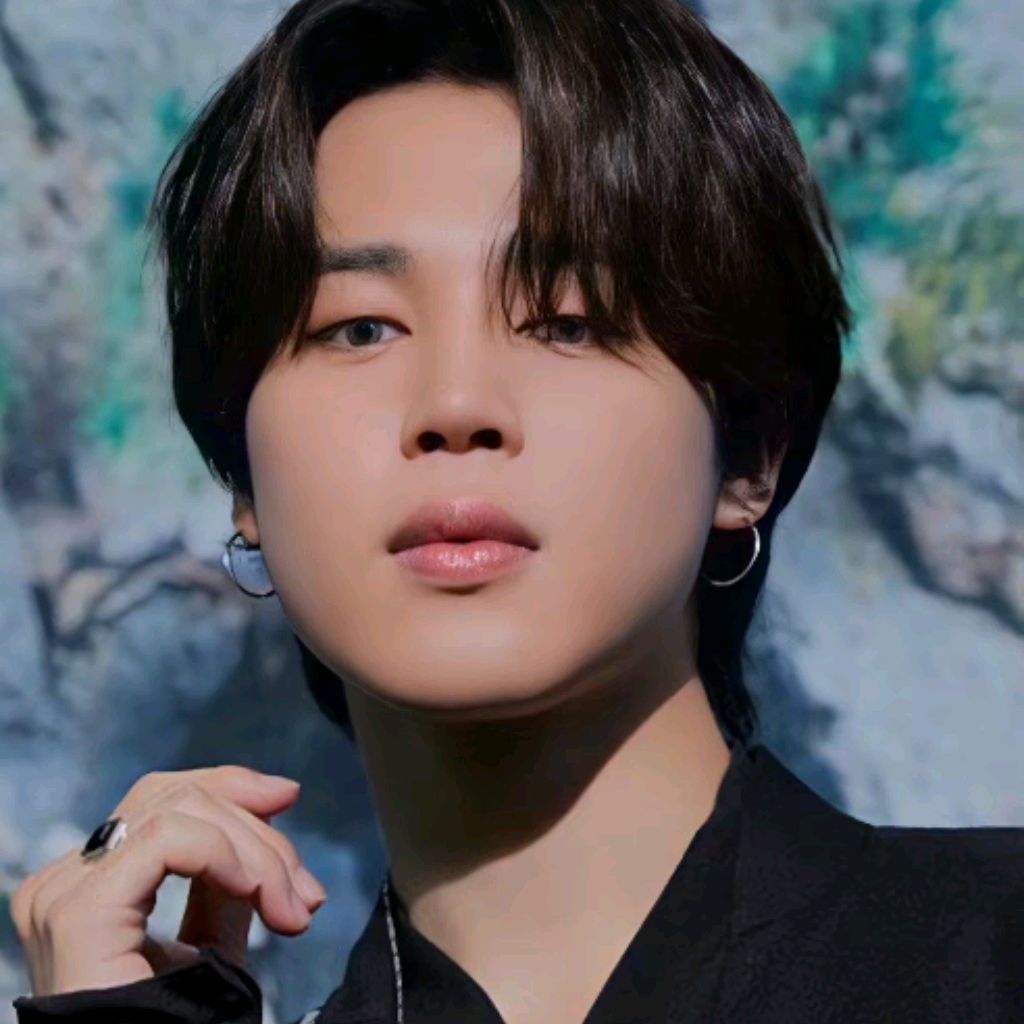 Иконка канала K-pop 🇰🇷 на русском переводе 💜