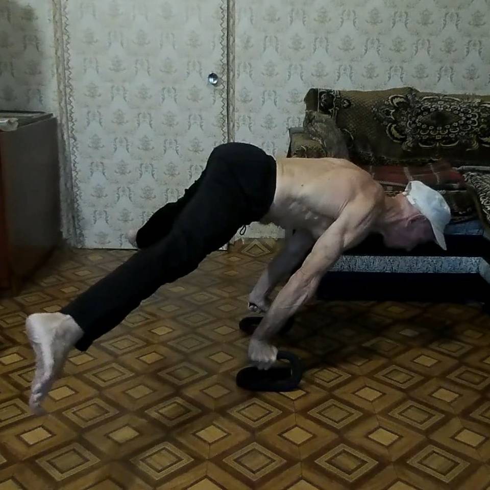 Иконка канала Старый атлет