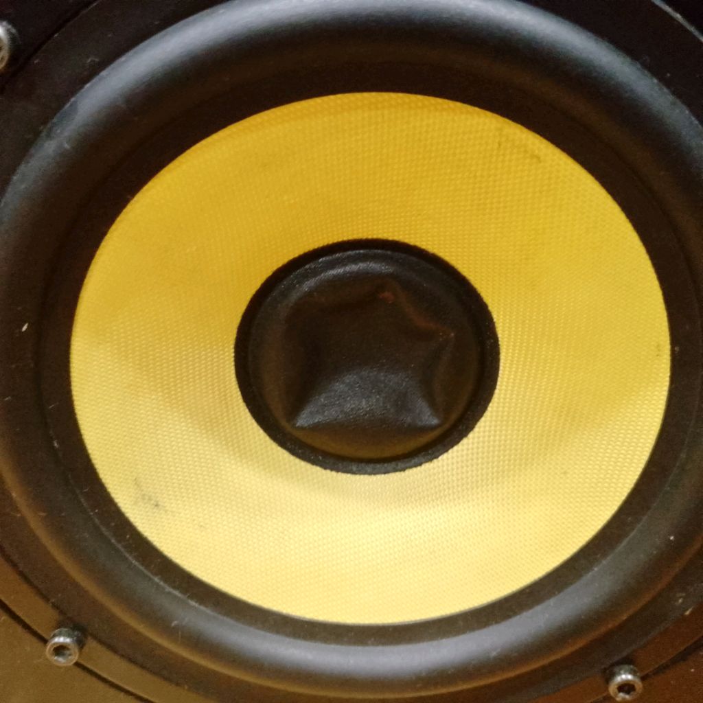 Иконка канала Bass канал