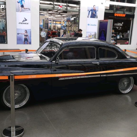 Иконка канала В реальной жизни