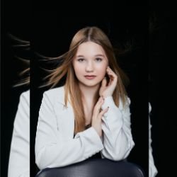 Иконка канала Полина Пономарёва