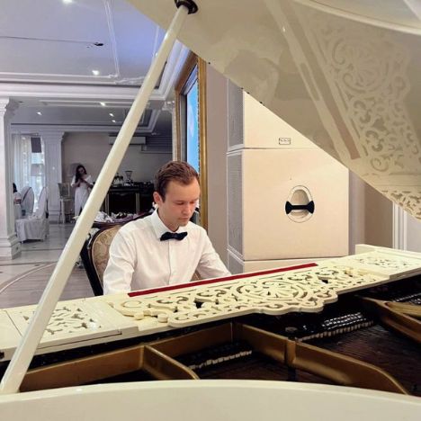 Иконка канала Dmitry Vasilenko