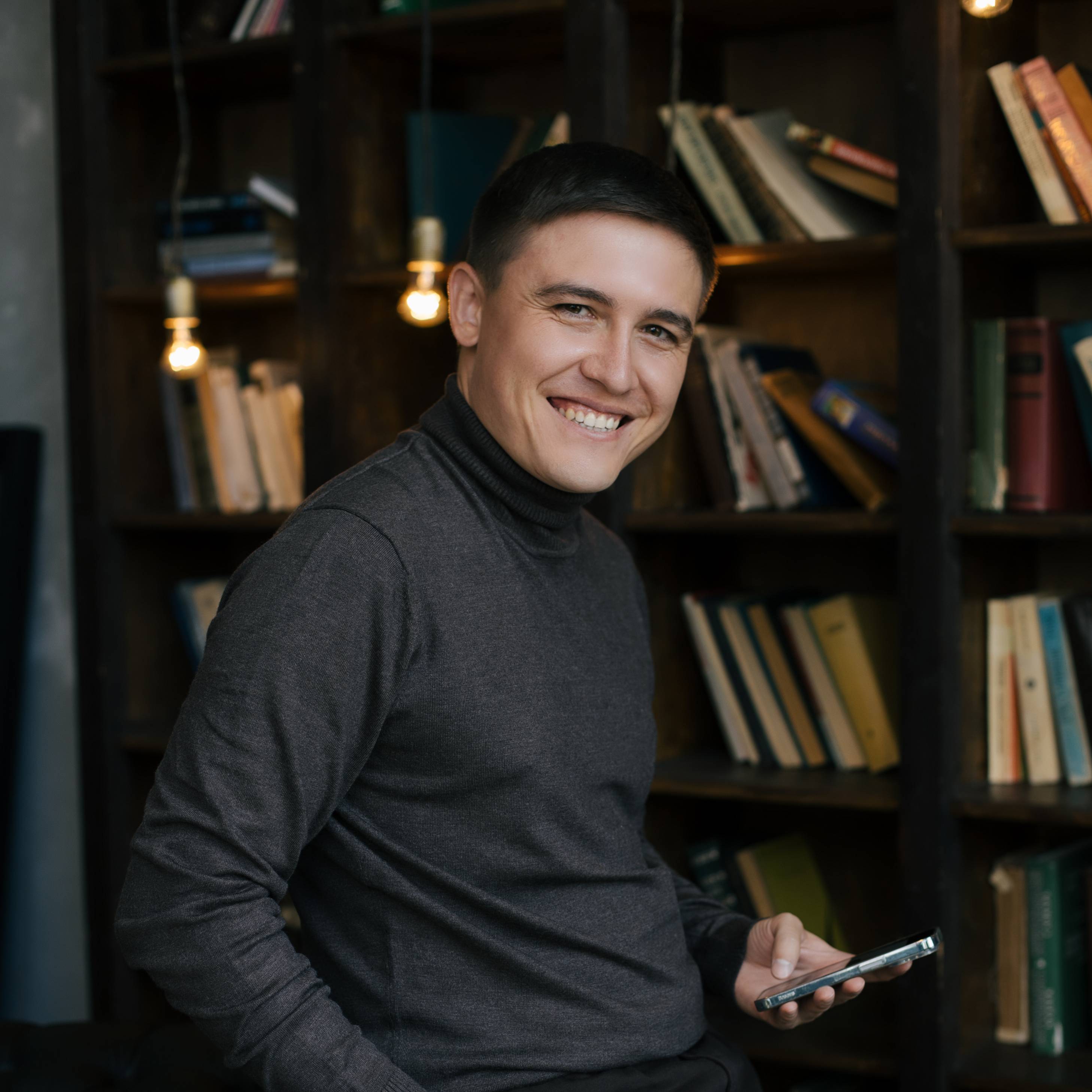 Иконка канала Альберт Абдуллин, бизнес-трекер