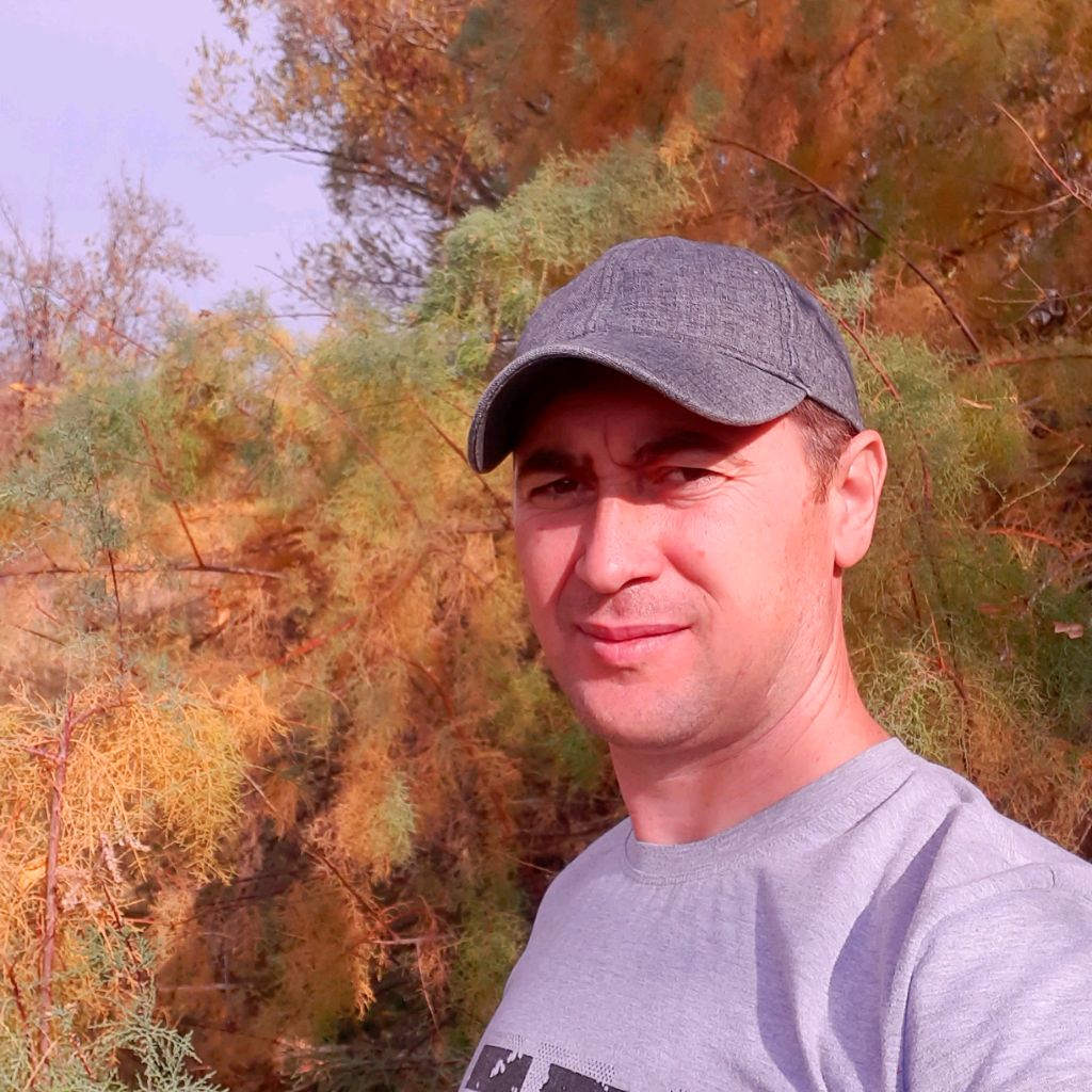 Иконка канала ФАНТАЗЁР 🎤