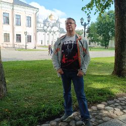 Иконка канала Аудиокниги и аудиорассказы