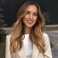 Иконка канала НЕдвижка с Ляйсан