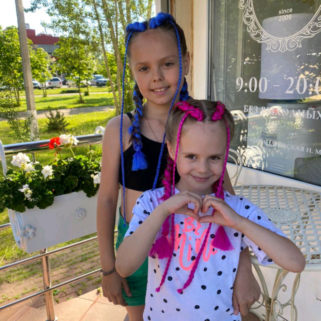 Иконка канала Victoria and Ksusha