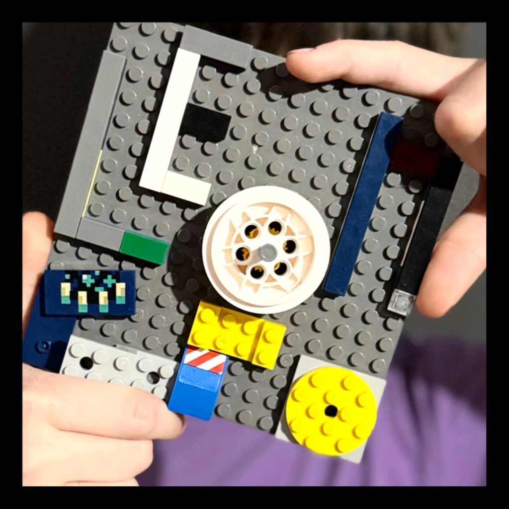 Иконка канала Leon Lego