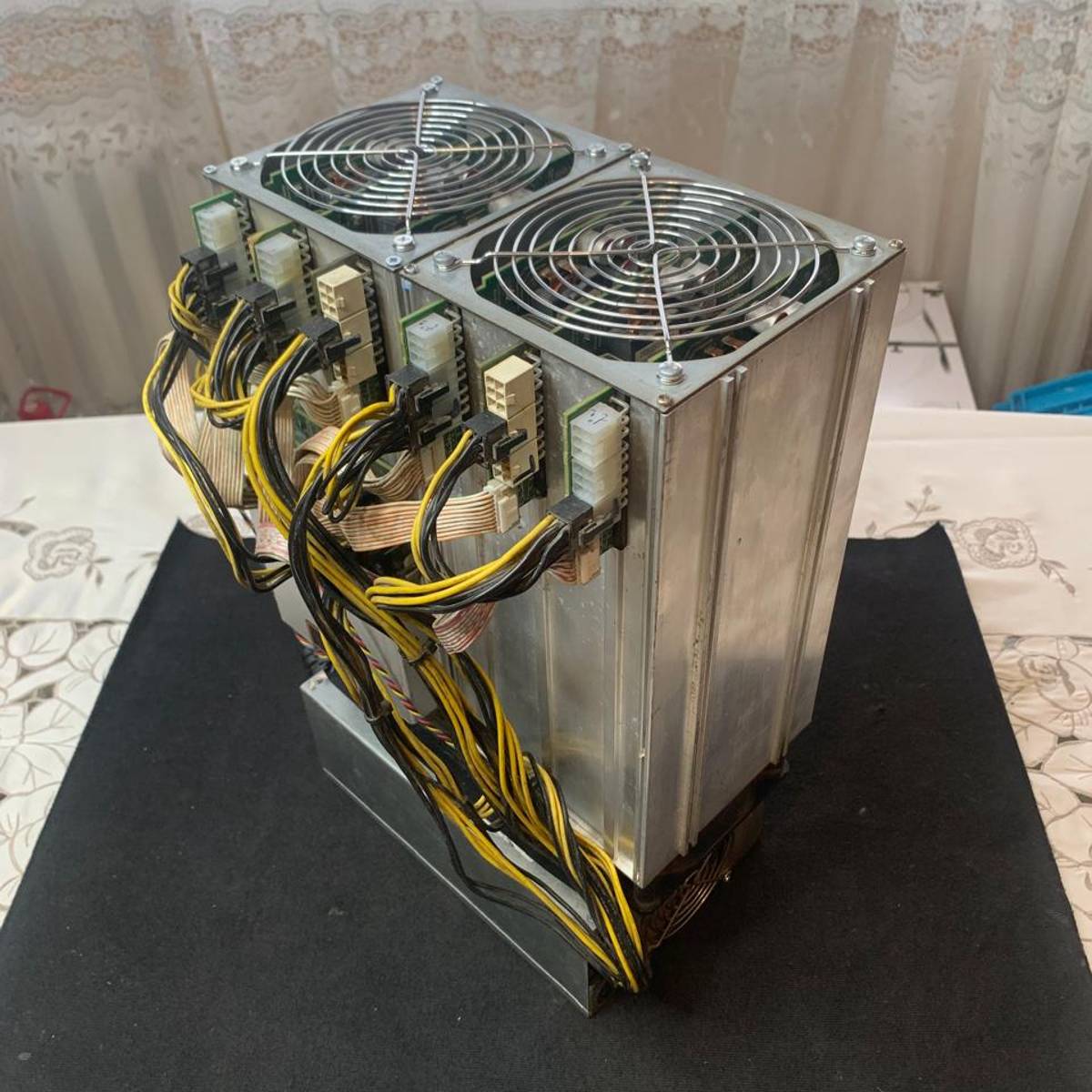 Иконка канала Денис Майнер