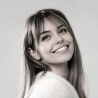 Иконка канала Женский стендап. Вика Восток