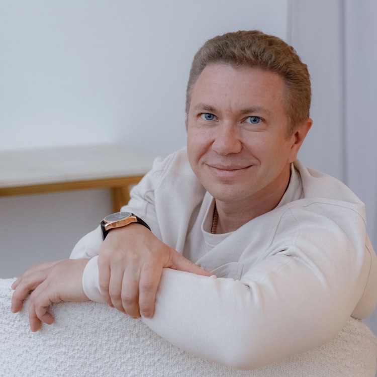 Иконка канала Никита Меньщиков