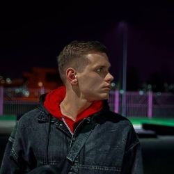 Иконка канала Stoned Junkie