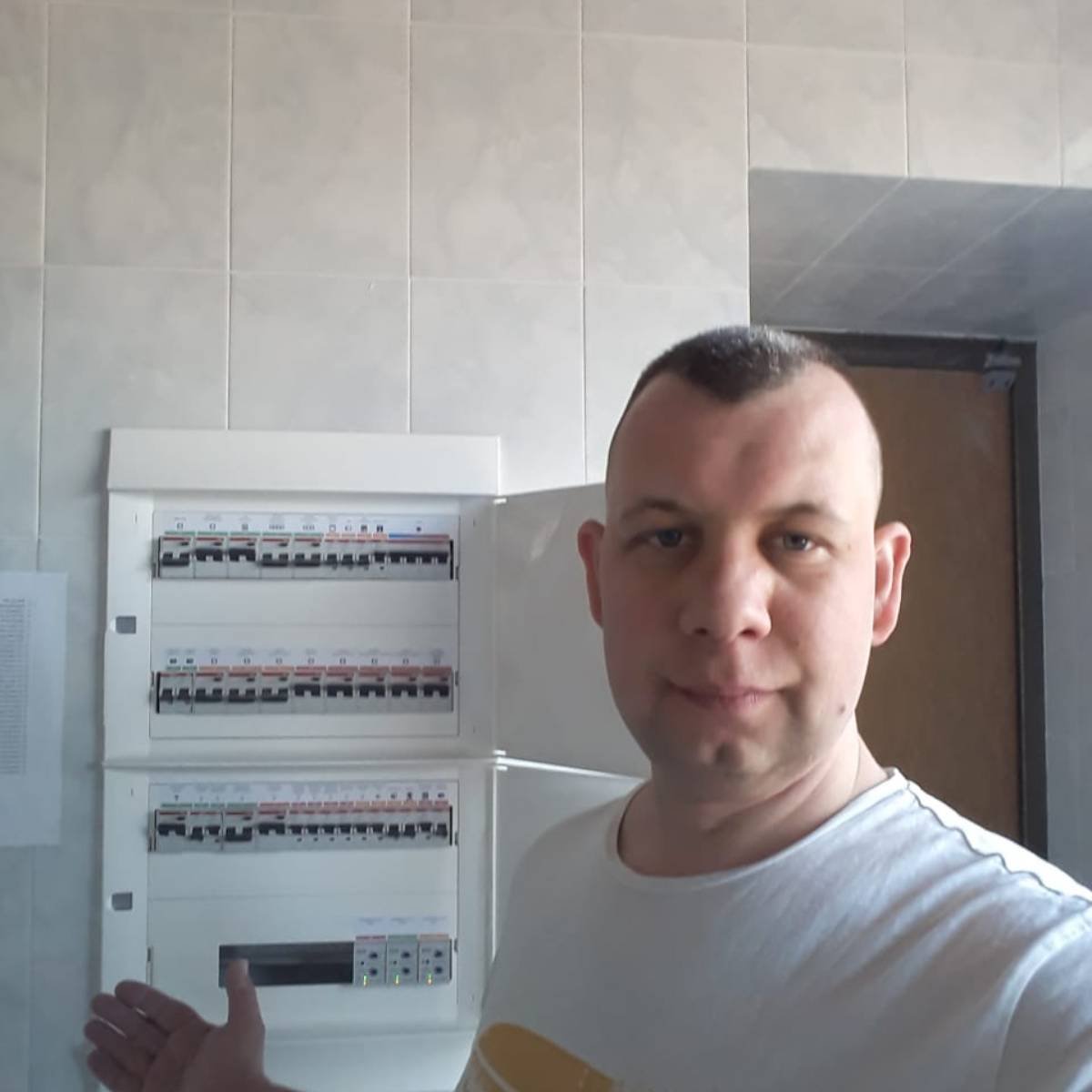 Иконка канала Александр электрик