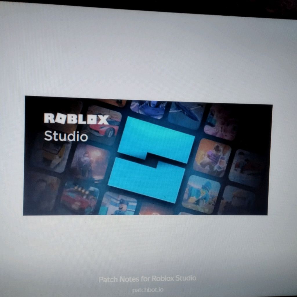Иконка канала Roblox Studio