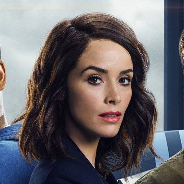 Иконка канала Сериал Вне времени / Timeless