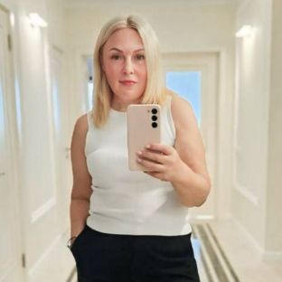 Иконка канала Ваша Надежда на недвижимость в Сочи