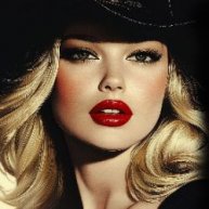 Иконка канала Буктрейлеры к романам Эльзы Ярс