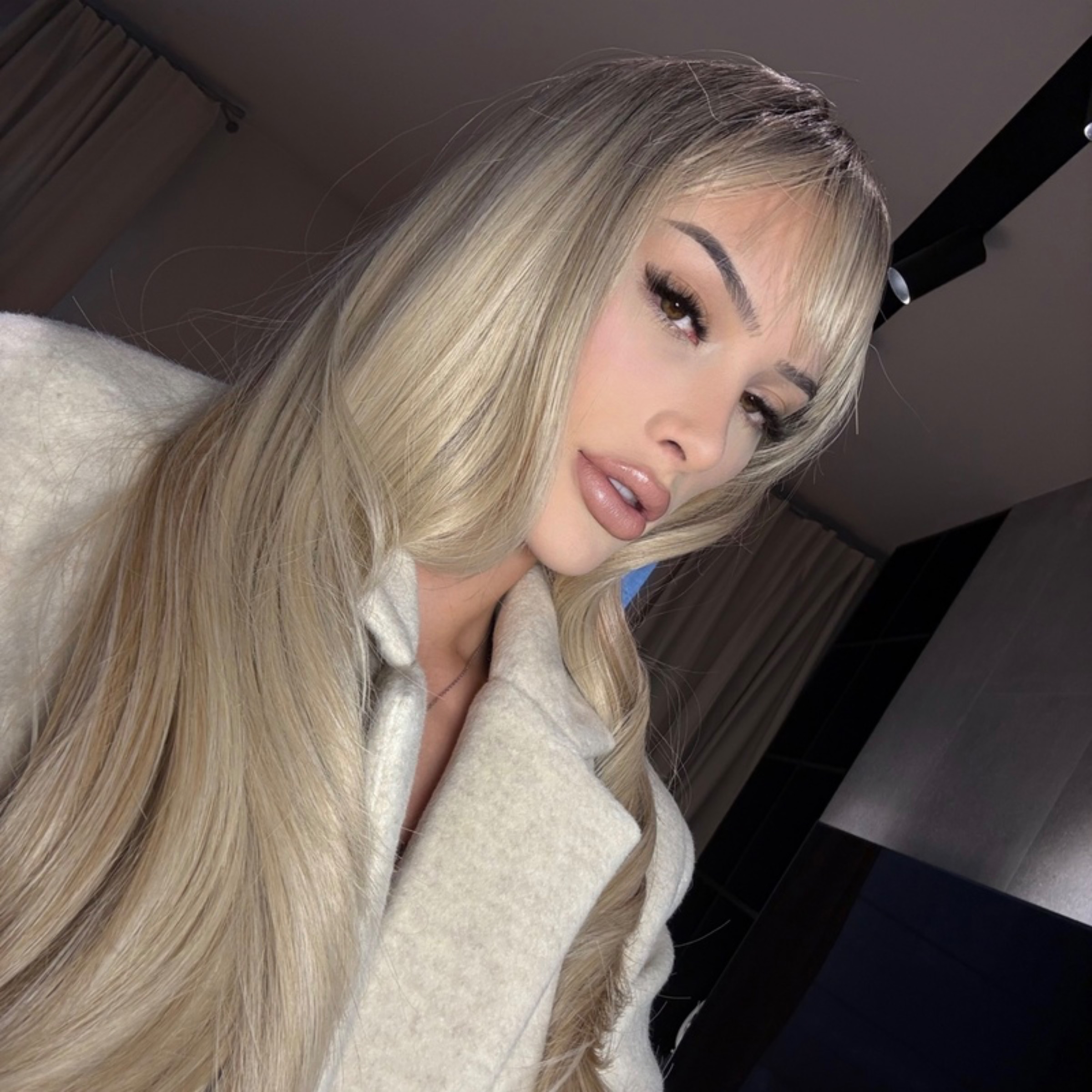 Иконка канала ANIKA YUKHINA