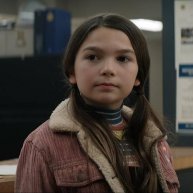 Иконка канала Сериал Домой засветло / Home Before Dark