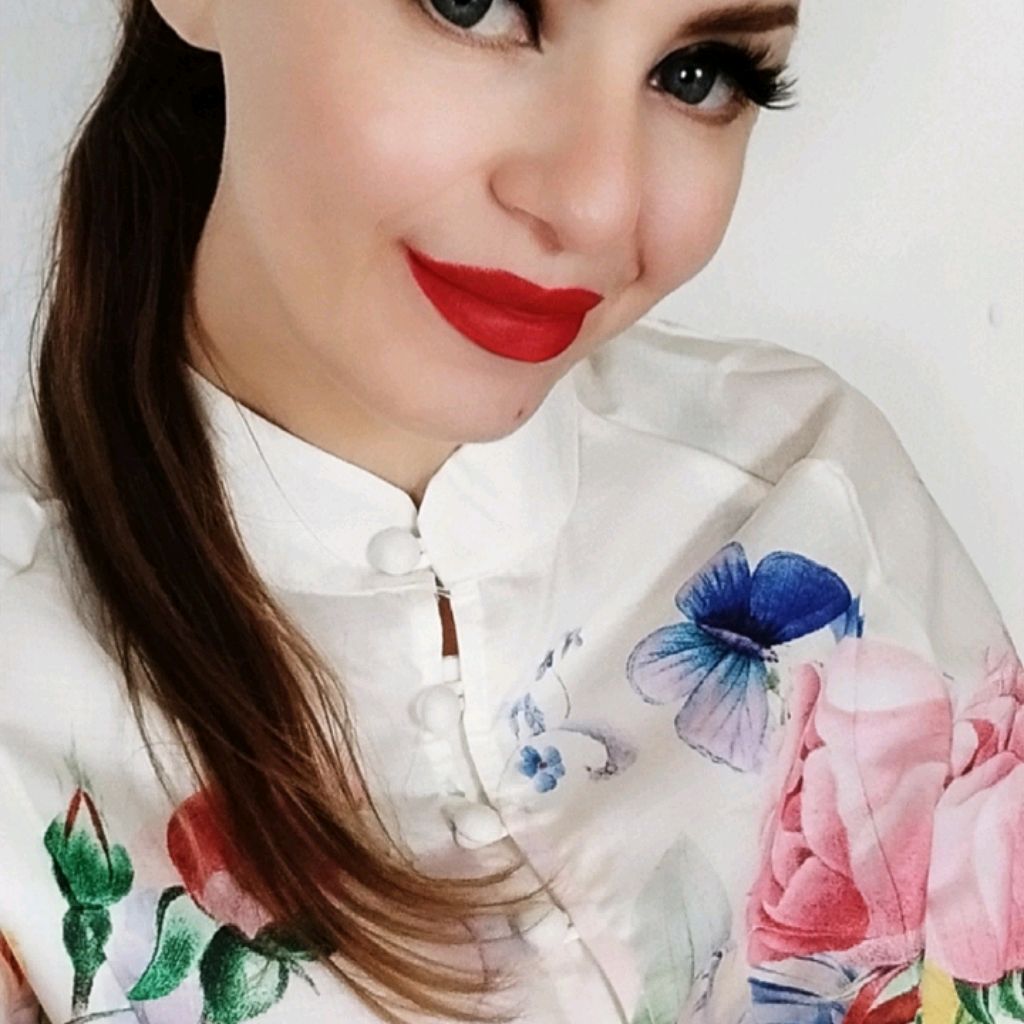 Иконка канала Ната Миро.❤️