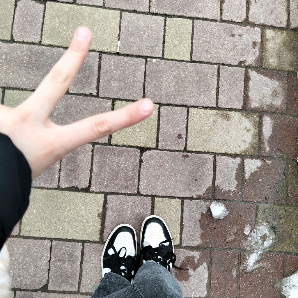 Иконка канала Girl 🤙🏻
