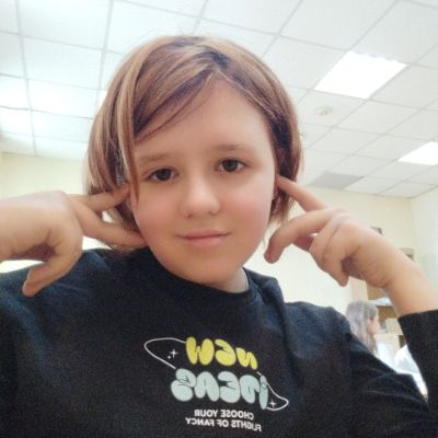 Иконка канала Анюта и Александр