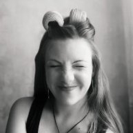 Иконка канала Чулан под лестницей