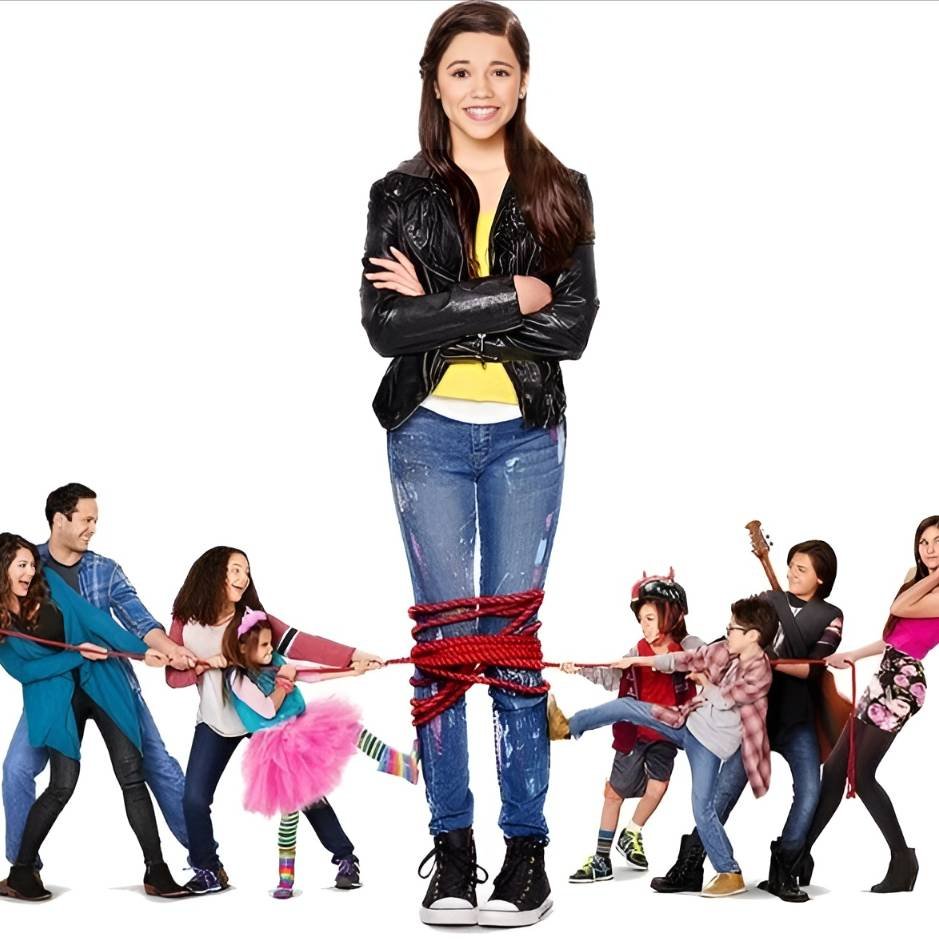 Иконка канала Сериал Жизнь Харли / Stuck in the Middle