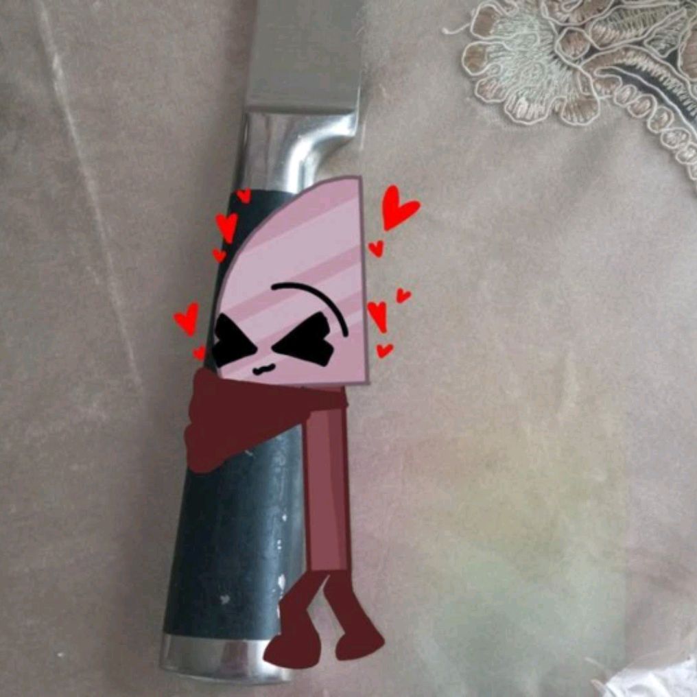 Иконка канала ~Ваш кнайфи🔪🌸