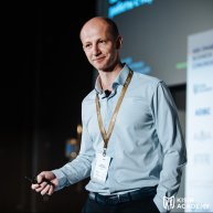 Иконка канала Максим Лавриненко