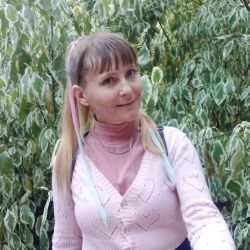 Иконка канала "Обзор книг" (Маргарита)