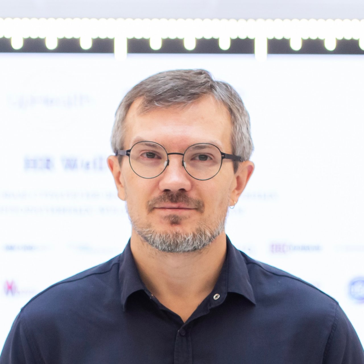 Иконка канала Роман Любимкин Сопровождение изменений