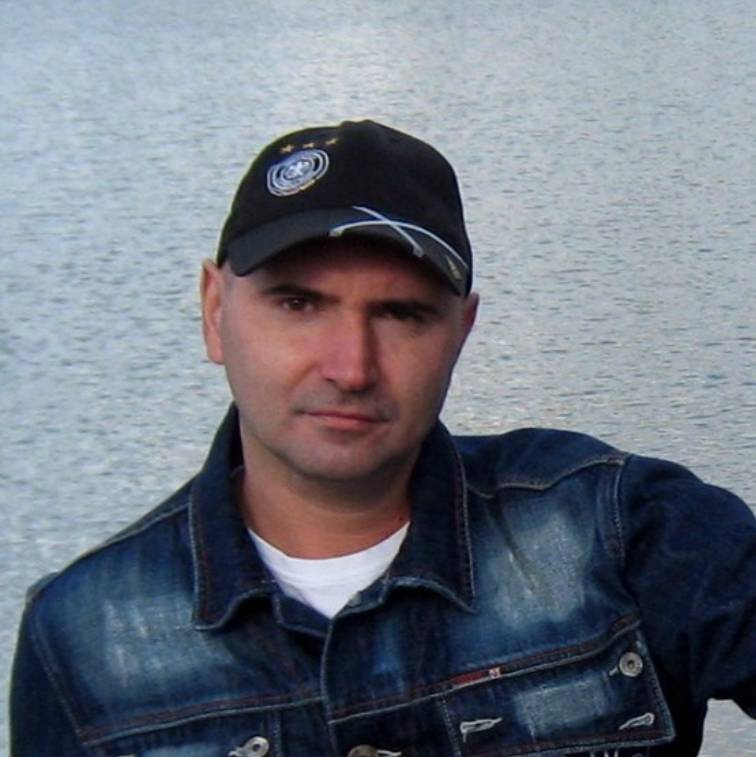 Иконка канала ПОЛЕЗНЯШКА