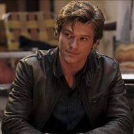 Иконка канала Сериал Новый агент МакГайвер / MacGyver