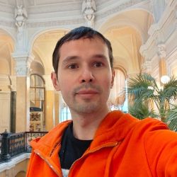 Иконка канала Максим Чистомэн