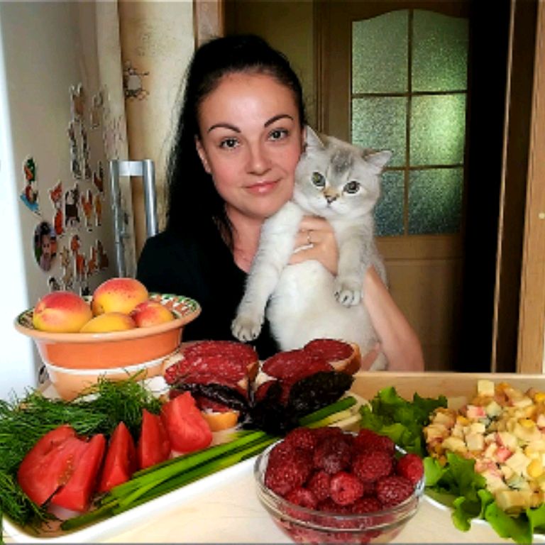 Иконка канала Людмила Мукбанг