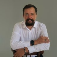 Иконка канала Максим Бочкарёв - читает автор