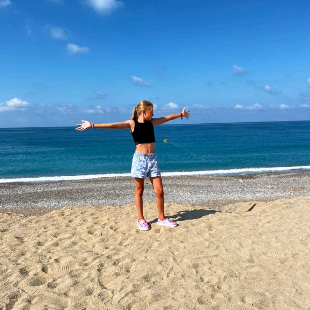 Иконка канала Эмбери  Ксю