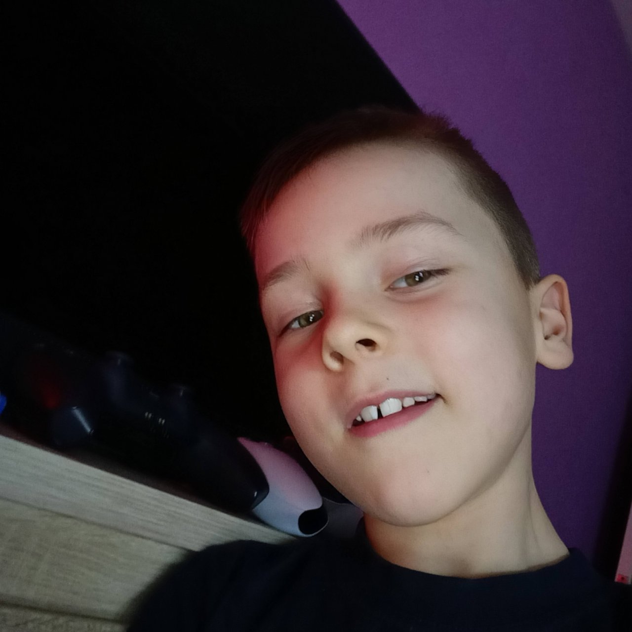 Иконка канала DimaPlay